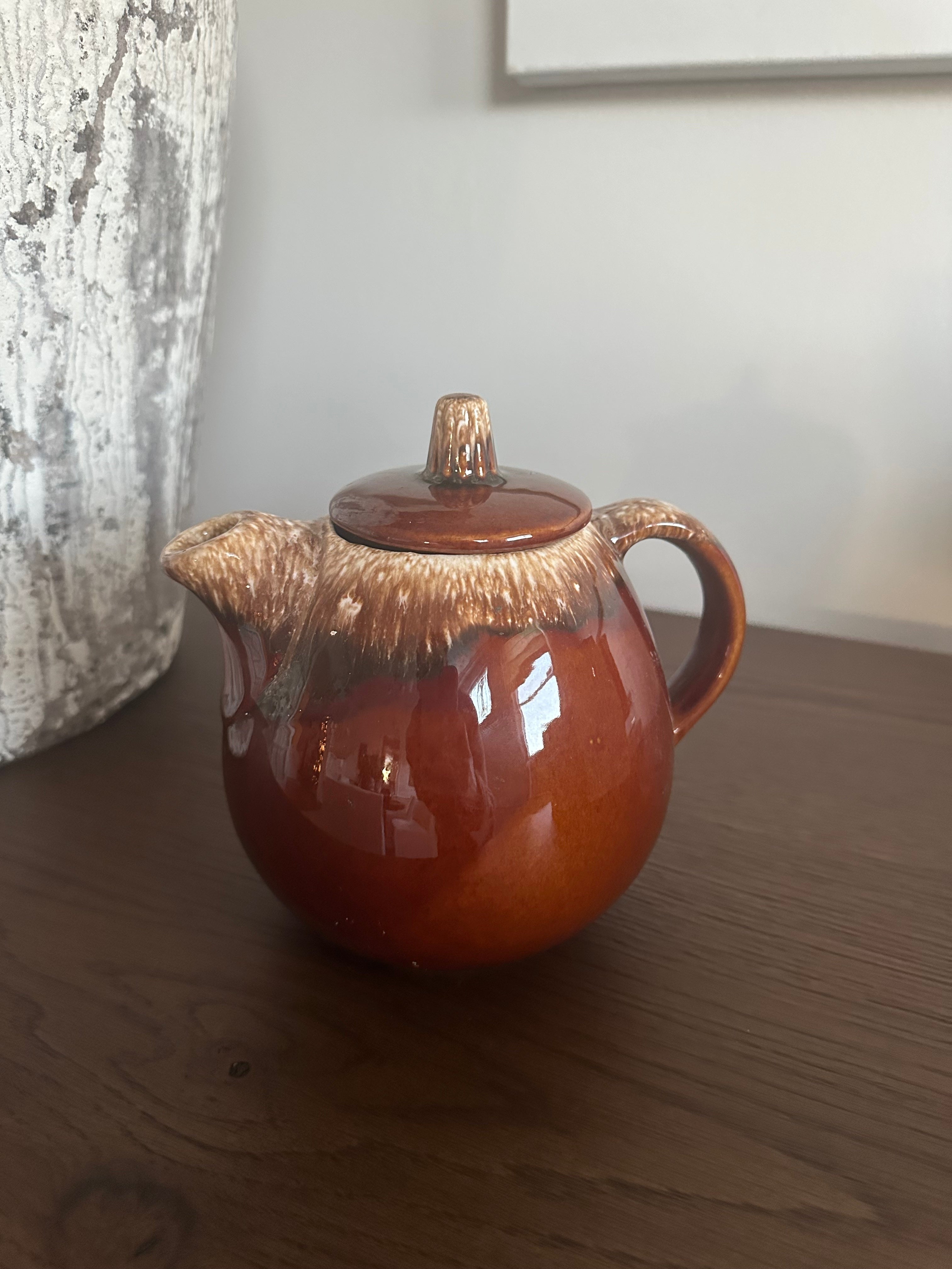 Vintage Hull Pottery Brown Drip Teapot – GATHER